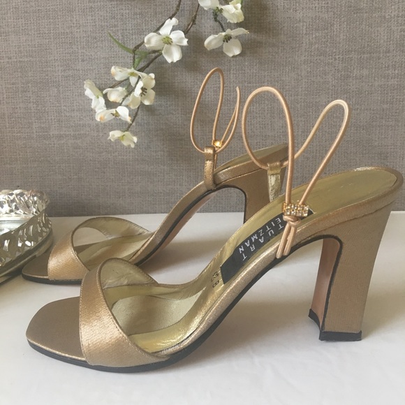 Stuart Weitzman | Shoes | Stuart Weitzman Gold Sandal | Poshmark